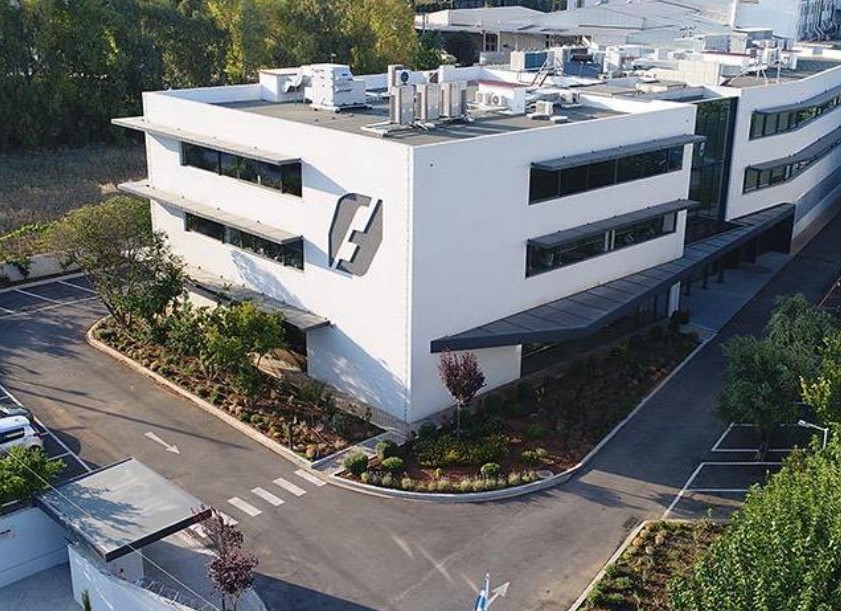 Ποιά είναι η ελληνική THEON International που «έσπασε όλα τα κοντέρ ...